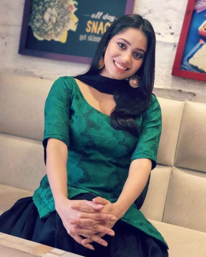 Shiwani Saini Age, Hight, Husband, Boyfriend, Family, Movies, Biography Hindi % » biopick.in