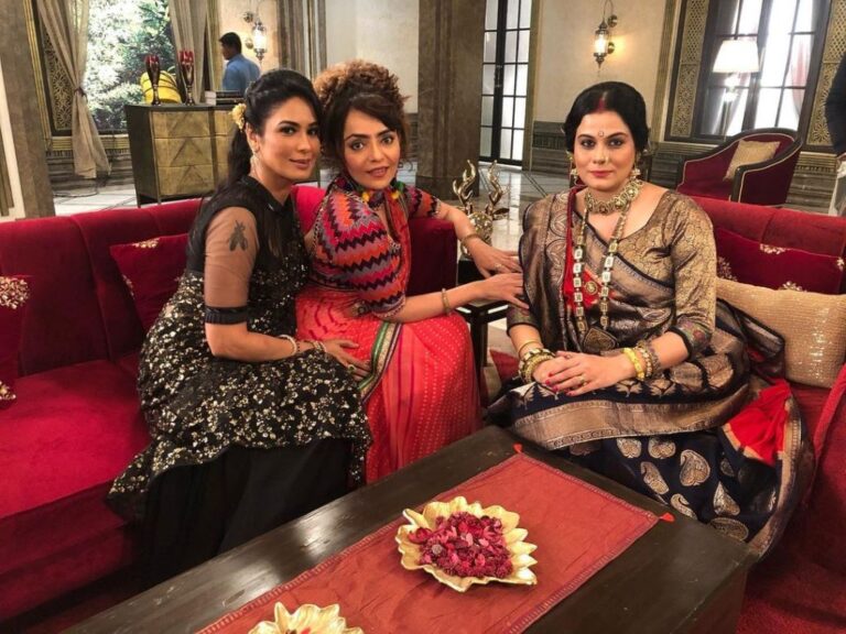 Aparna Kumar (Actress) Age, Husband, जन्म तारीख (Date of Birth}, Wiki ...