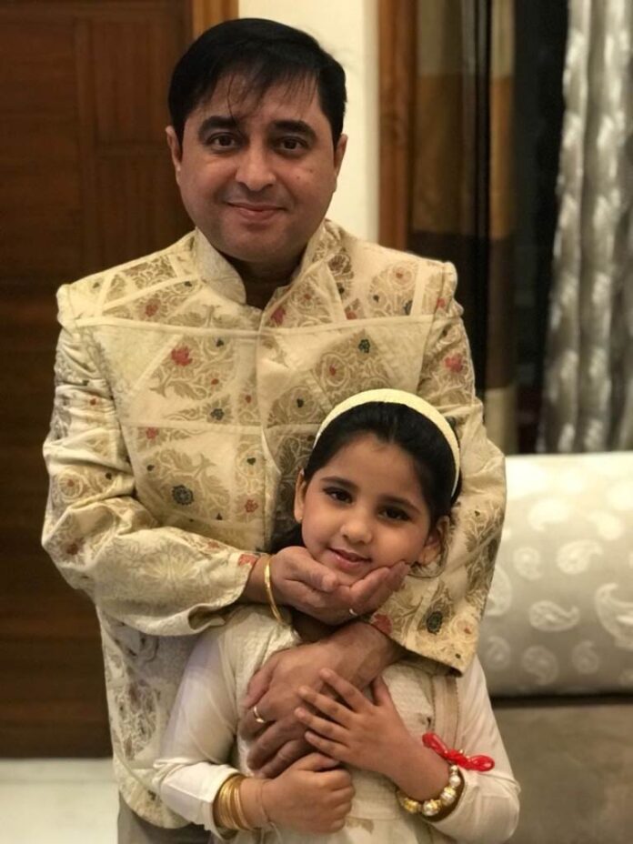 Indresh Malik Wife, Age, Height, girlfend, Birthday, Family, Photos ...